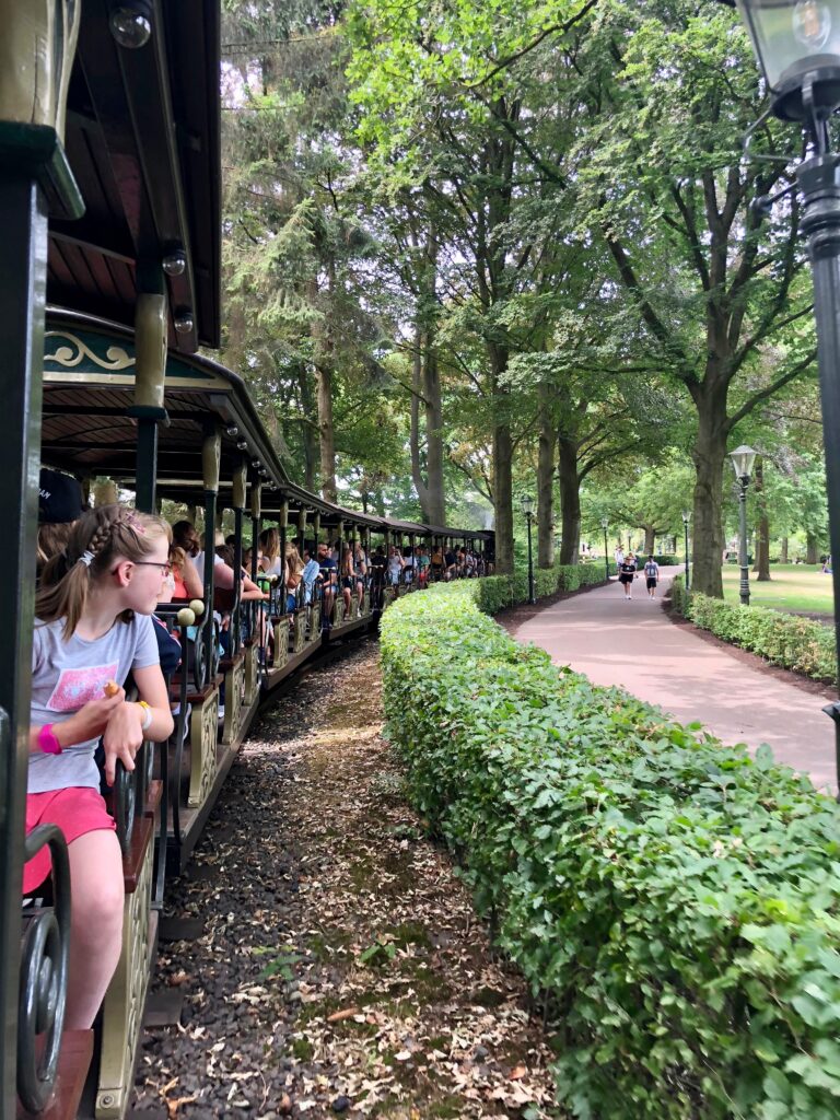 Parc Efteling petit train vapeur - Plus au nord