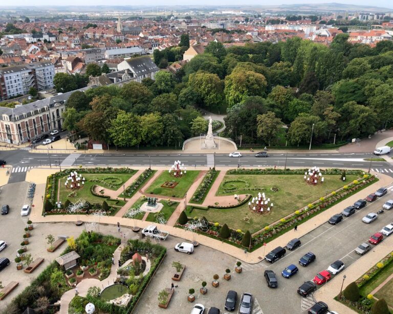 À Calais, cinq sites incontournables *et quelques adresses en prime ...