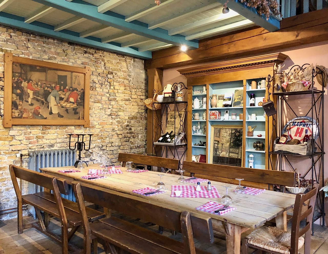 Balade avec estaminet *sur les remparts de Bergues* - Plus au nord