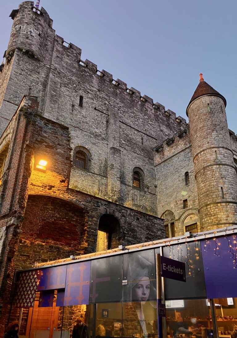 Le château des Comtes à Gand *mais quelle histoire* - Plus au nord