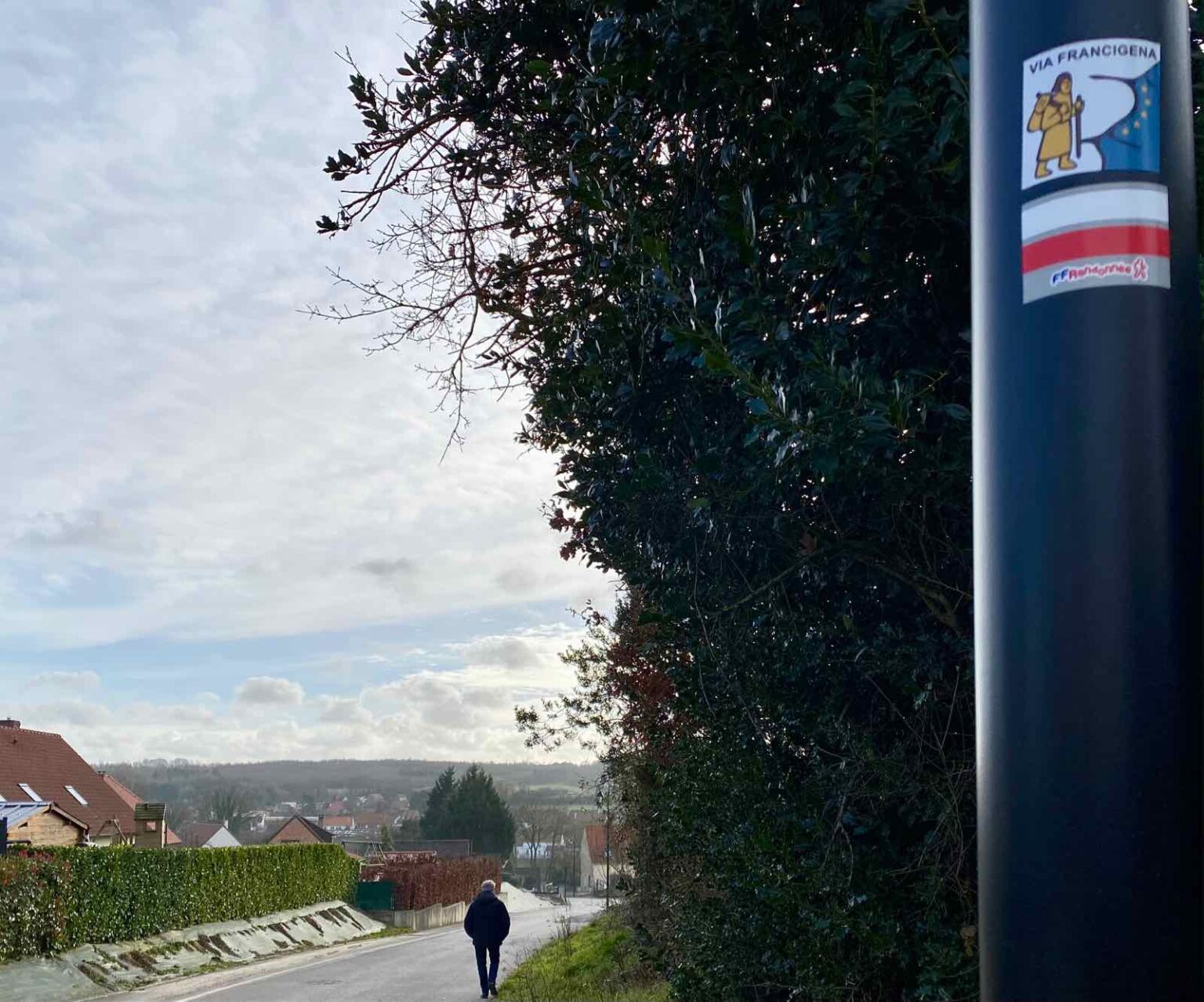 Sur la Via Francigena *entre Wisques et Esquerdes* - Plus au nord