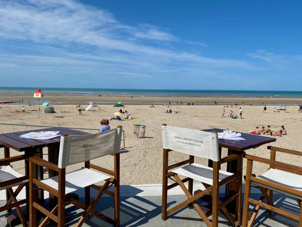 Merlimont-Sur-Mer-tables-vue-mer - Plus au nord